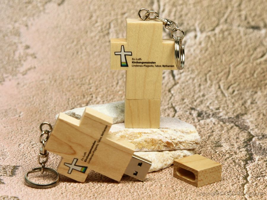 Holz USB Stick in Kreuzform, USB Stick Holzkreuz